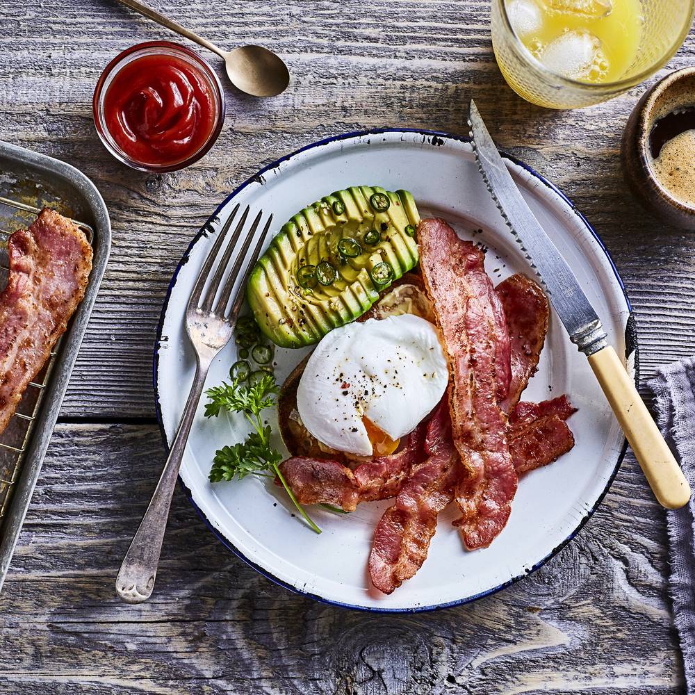 Chefs' Selections Unsmoked Rindless Streaky Bacon (4 x 2.27kg) - Caterforce